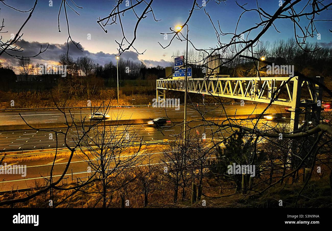 M62 motorway sign hi-res stock photography and images - Alamy