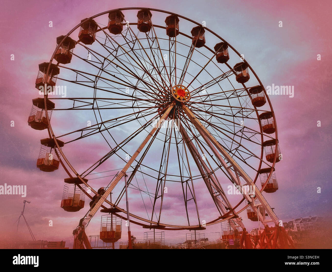 A Ferris Wheel fun fair ride. The Big Wheel ride. Photo ©️ COLIN ...