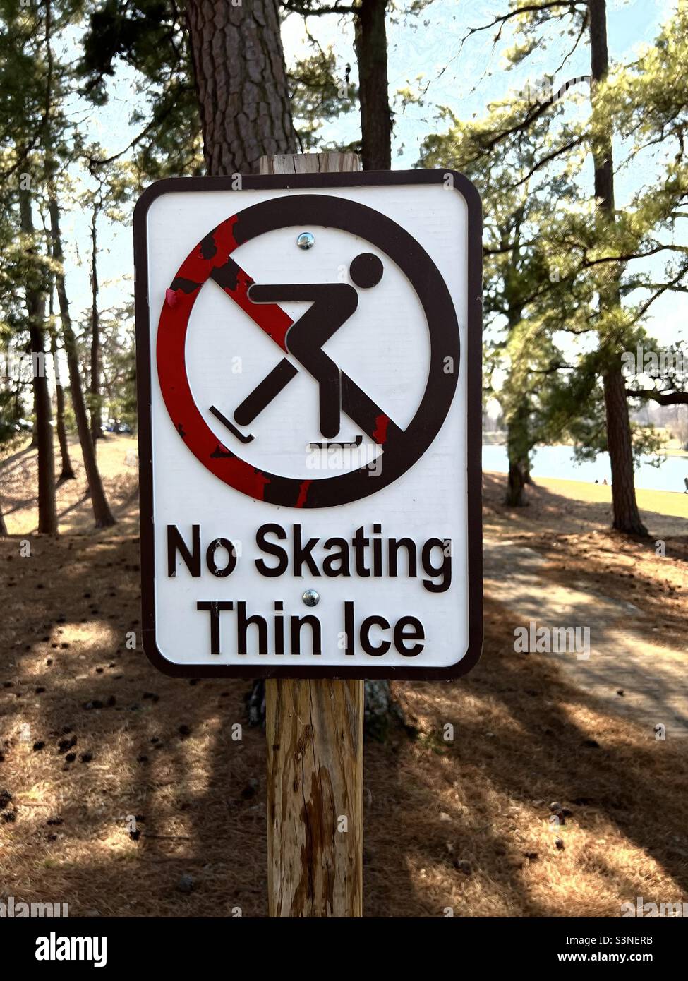 No Ice Skating Sign
