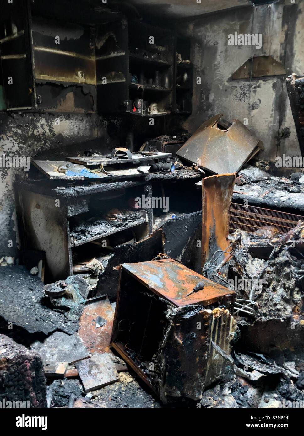 Kitchen disaster hi-res stock photography and images - Alamy