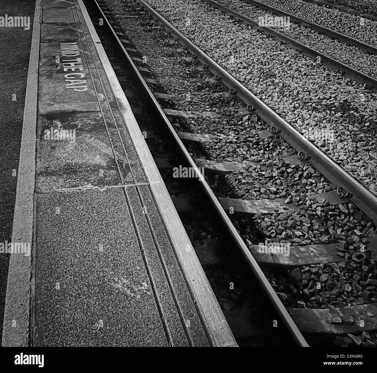 Station rail tracks platform Black and White Stock Photos & Images - Alamy