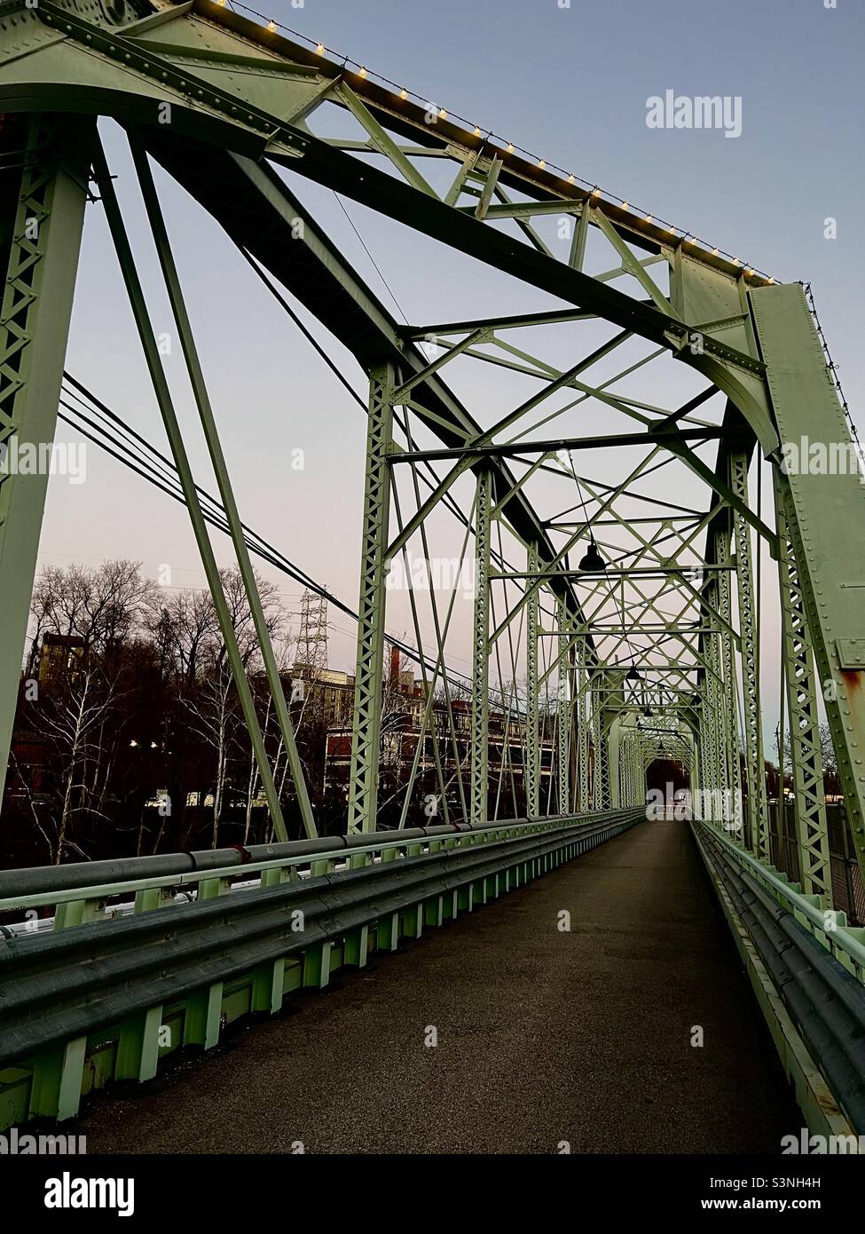 The Pencoyd Bridge crossing the Schuykill River in Bala Cynwyd ...