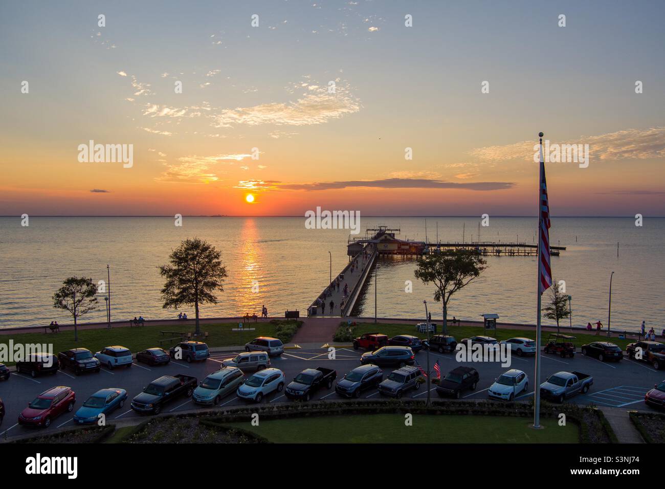 The Fairhope municipal pier at sunset Stock Photo - Alamy