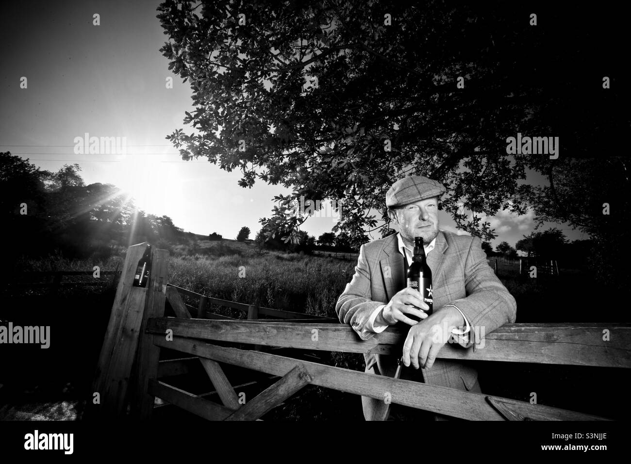 Cider bottle hi-res stock photography and images - Alamy