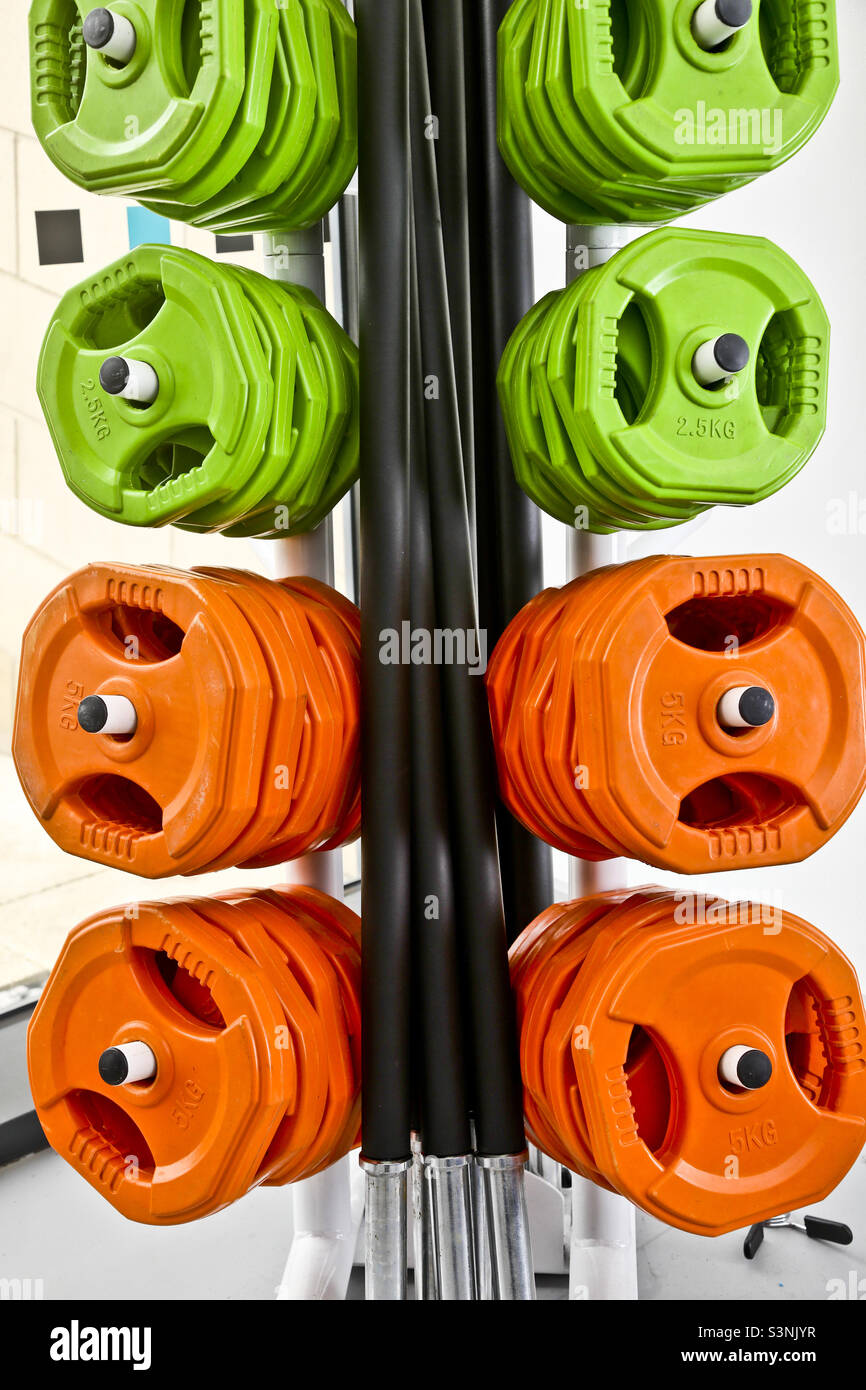 Weights rack hi-res stock photography and images - Alamy
