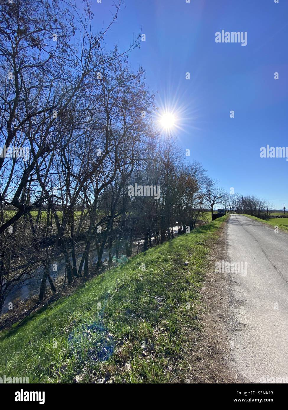 Colors of rays hi-res stock photography and images - Alamy