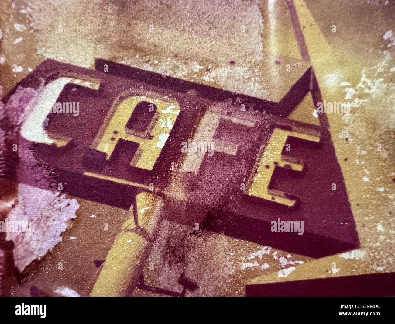 1970s roadside attraction hi-res stock photography and images - Alamy