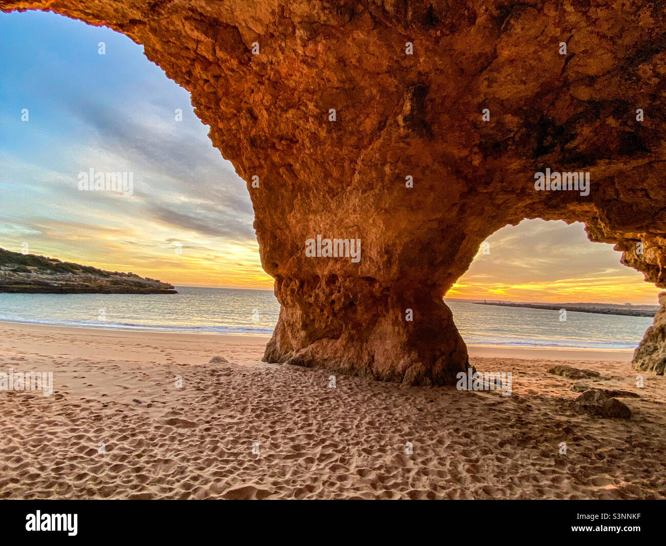 Gold ochre hi-res stock photography and images - Alamy