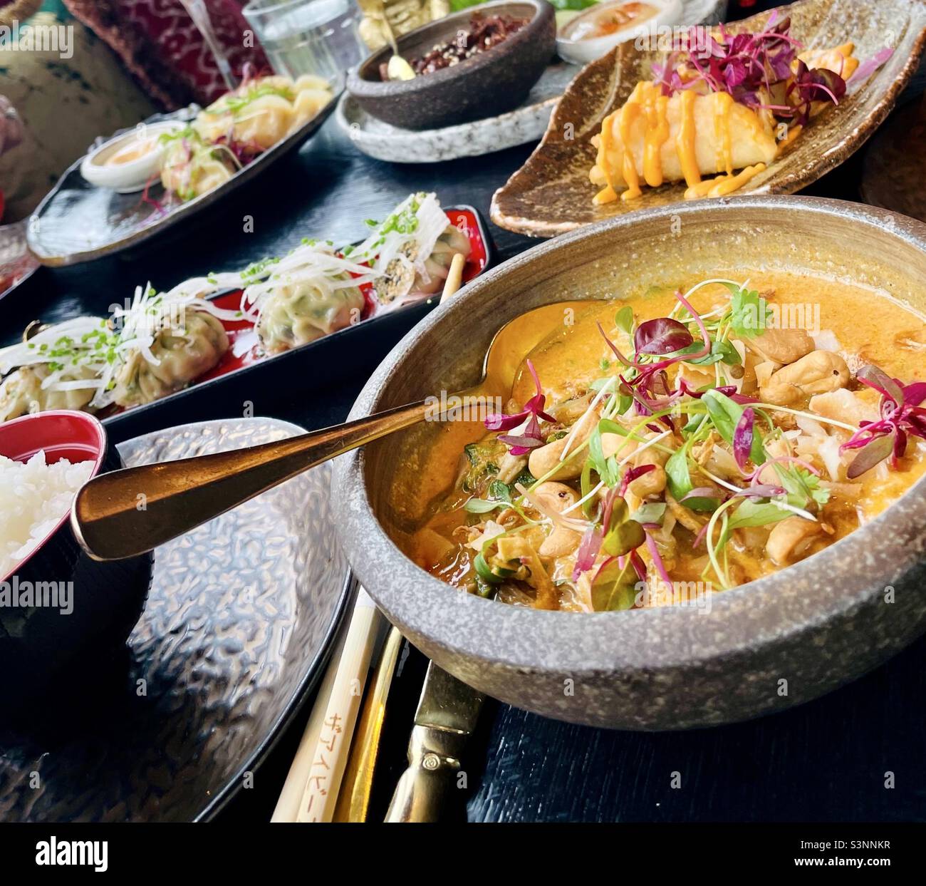 Fine dining dinner hi-res stock photography and images - Alamy