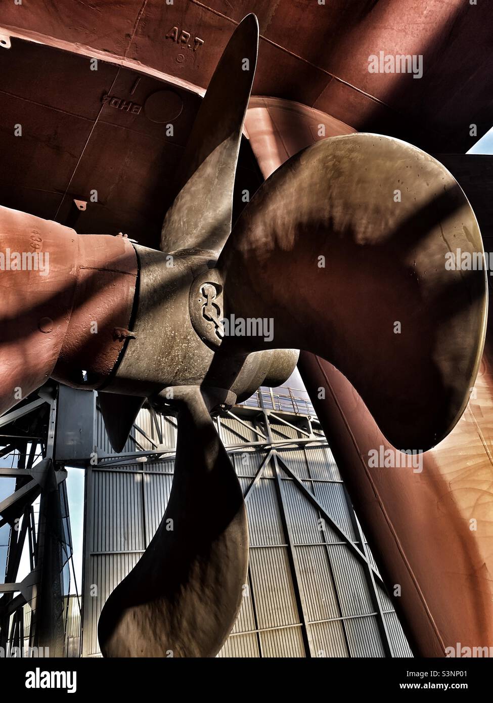 Pitch propeller hi-res stock photography and images - Alamy