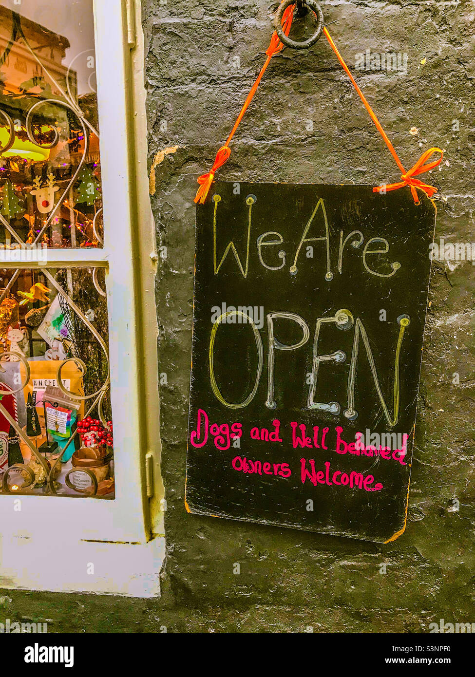 Quirky gift shop sign Stock Photo - Alamy