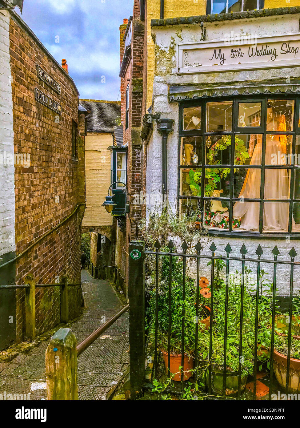 Midlands town hi-res stock photography and images - Alamy