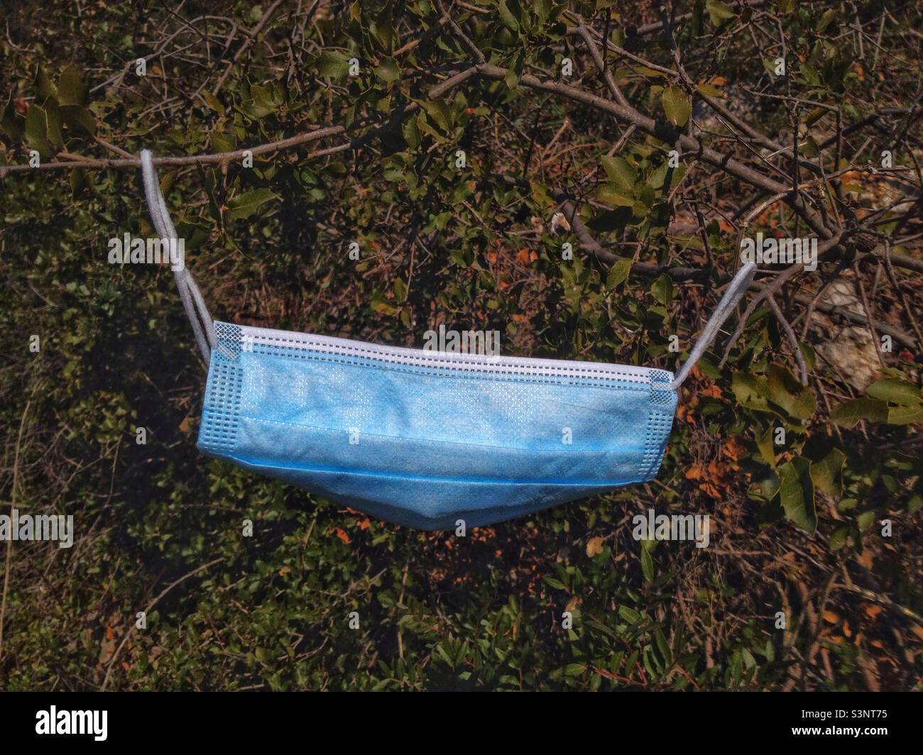 Pollution mask hi-res stock photography and images - Alamy