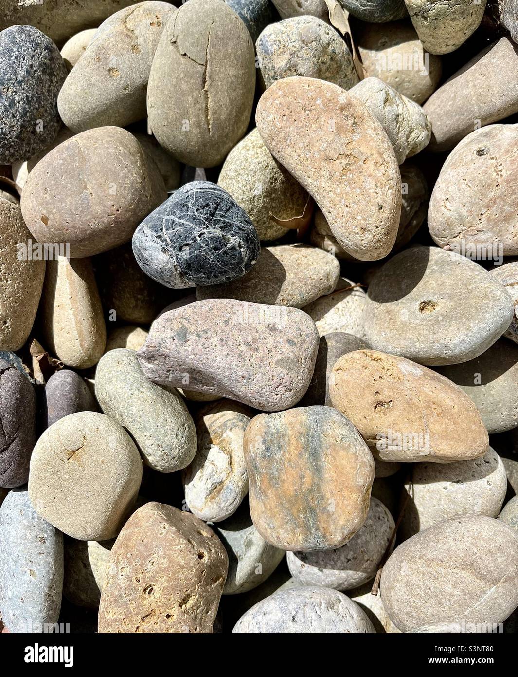 Rocks and river hi-res stock photography and images - Alamy