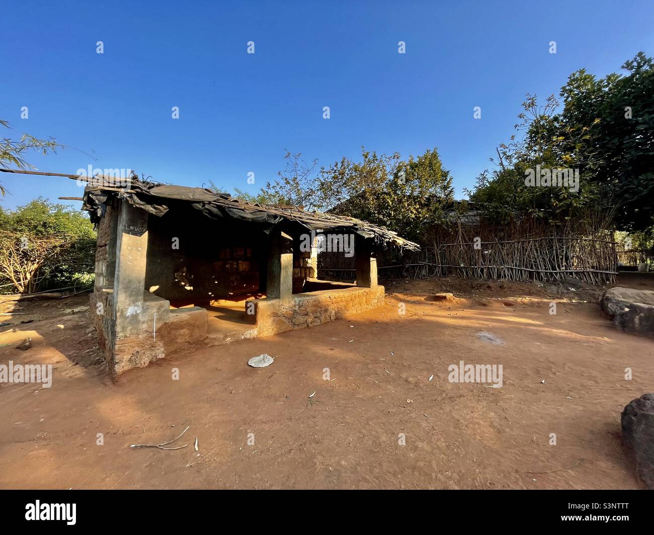 Outer space house hi-res stock photography and images - Alamy
