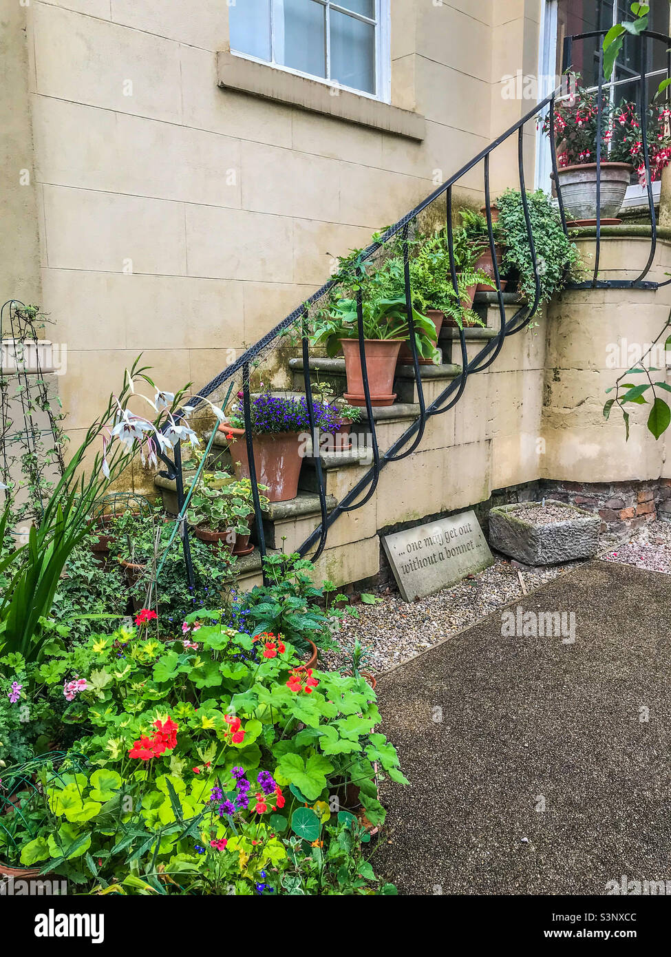 Elizabeth gaskell hi-res stock photography and images - Alamy