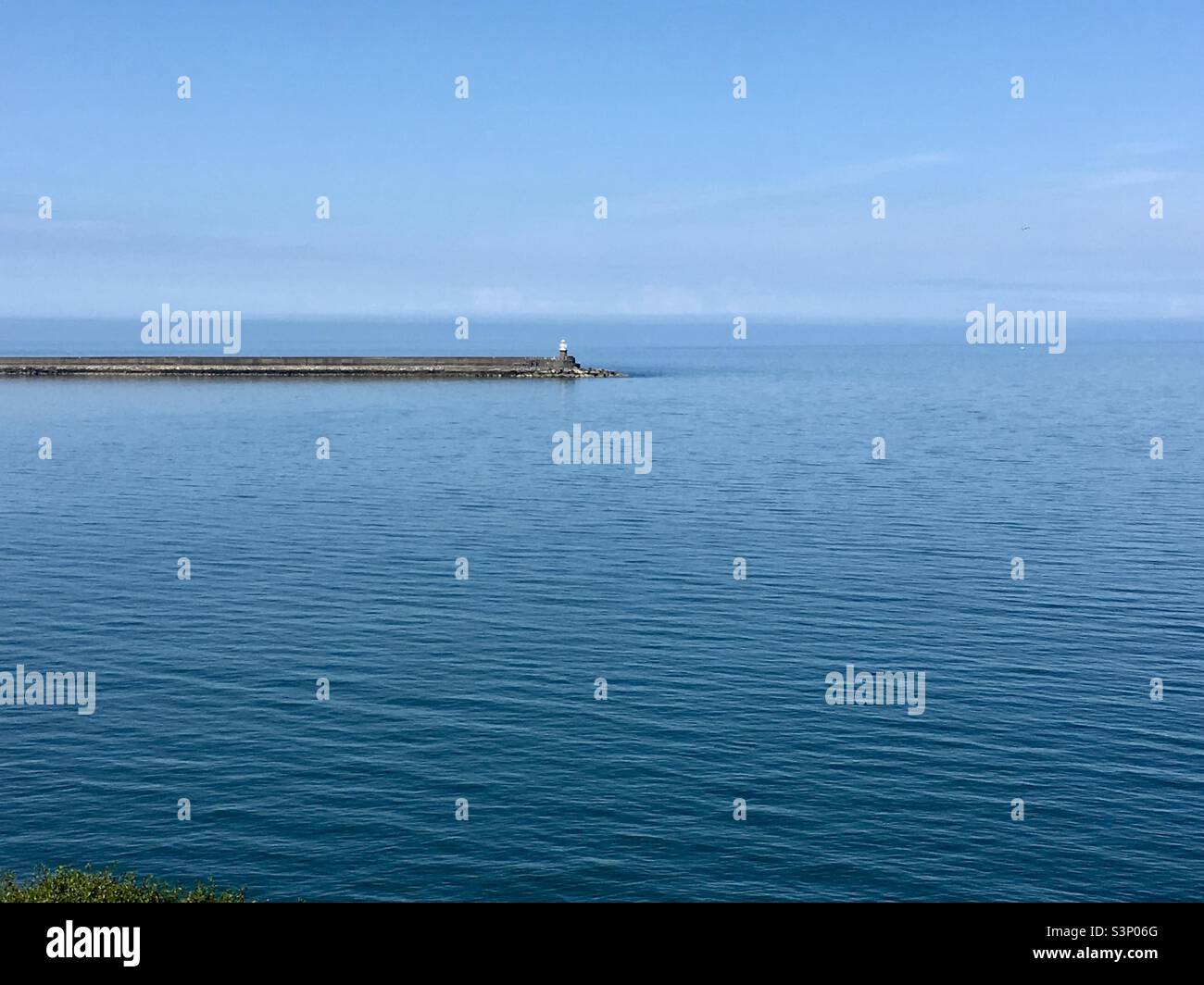 Deep blue calm hi-res stock photography and images - Alamy