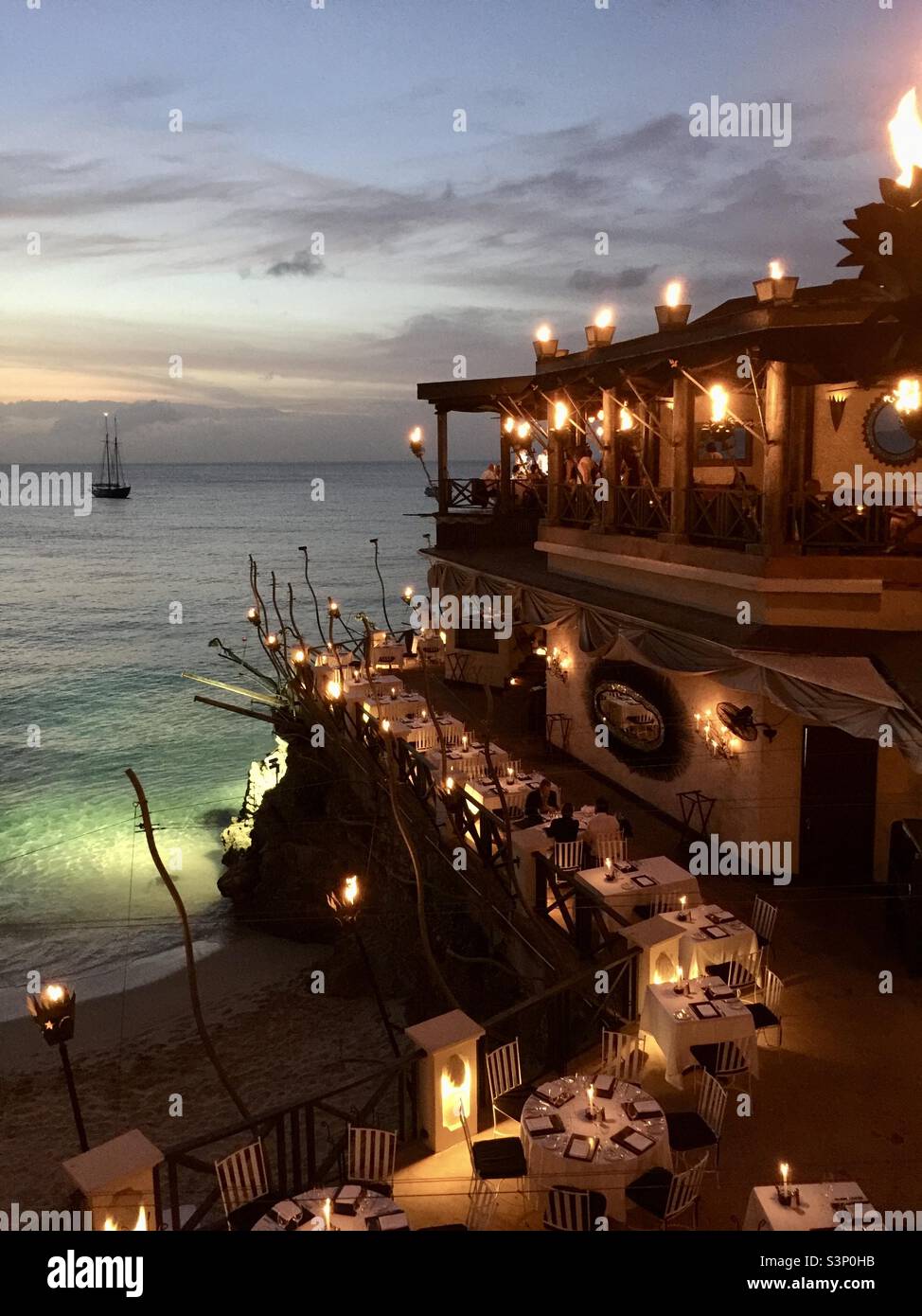 Barbados restaurant cliff hi-res stock photography and images - Alamy