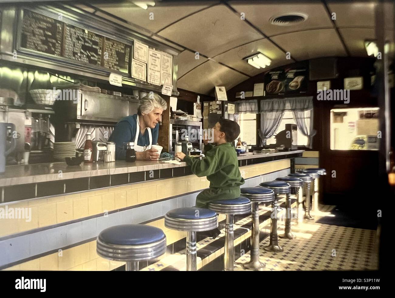 Stools diner counter hi-res stock photography and images - Alamy