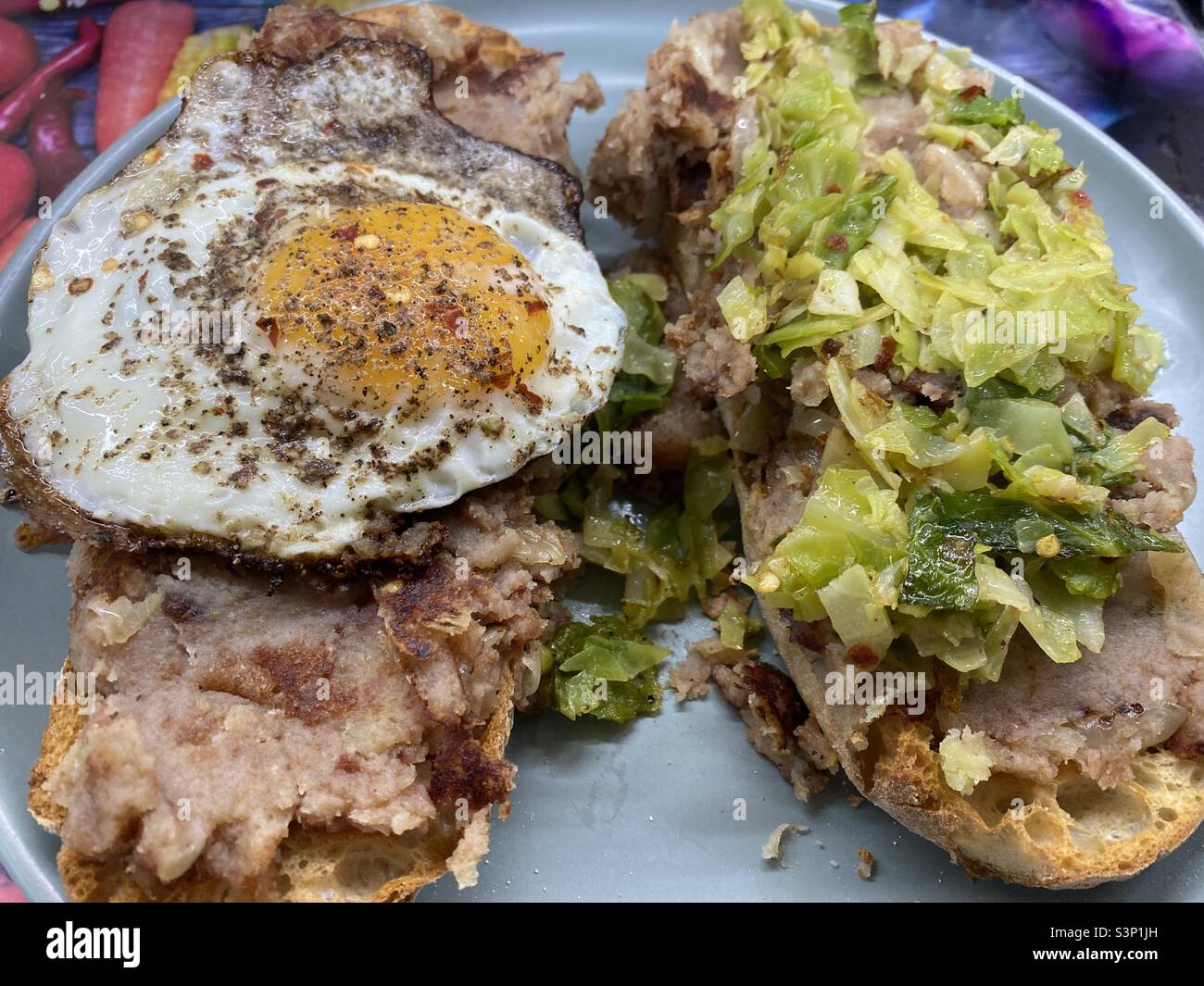 Corned beef hash cabbage hi-res stock photography and images - Alamy
