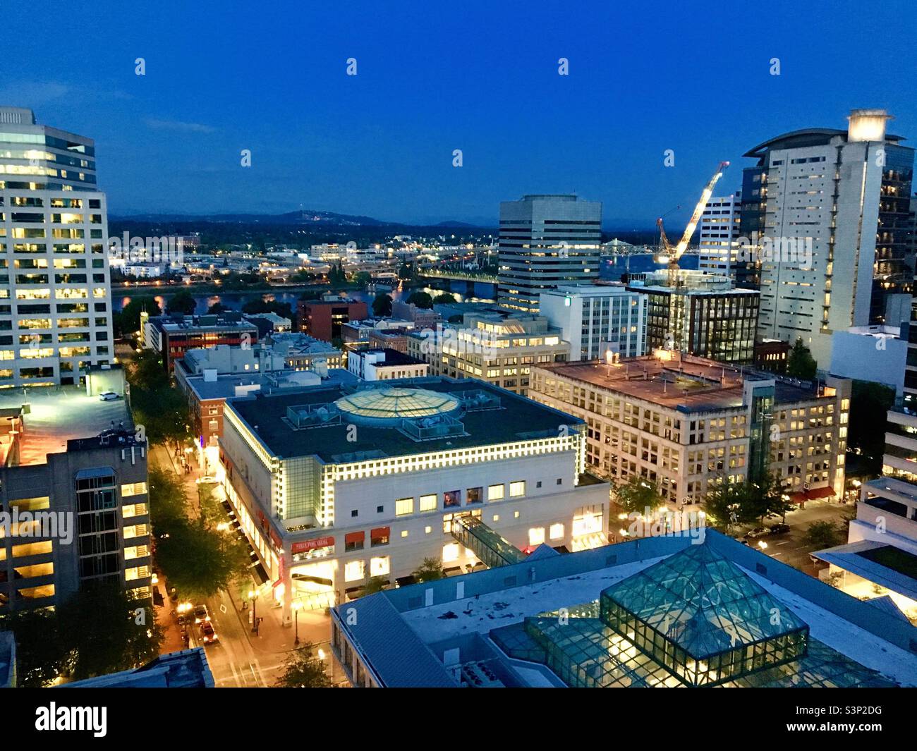 Portland oregon city hi-res stock photography and images - Alamy