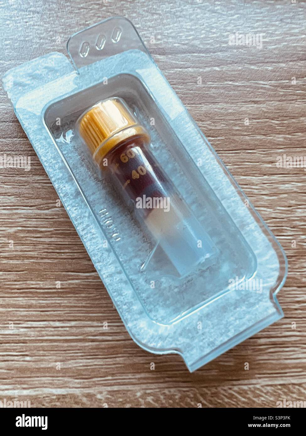 Test blood sample hi-res stock photography and images - Alamy