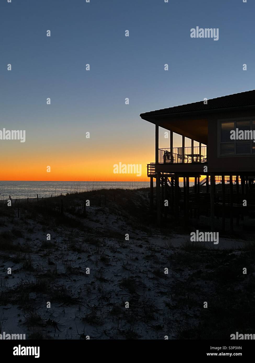 Gulf mexico florida sunset hi-res stock photography and images - Alamy