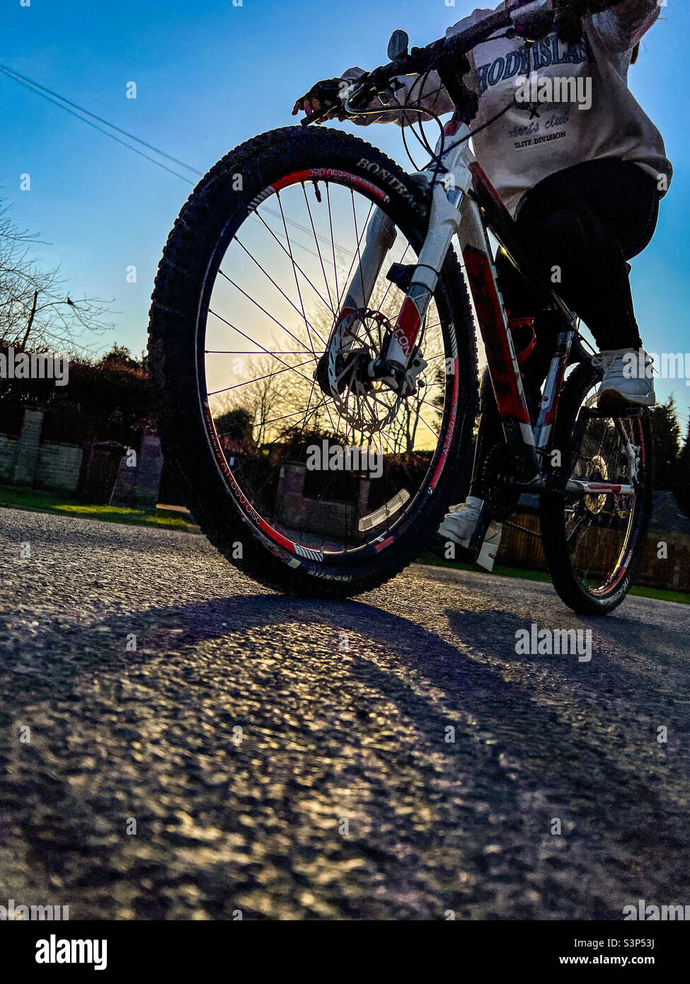 Up cycling hi-res stock photography and images - Alamy