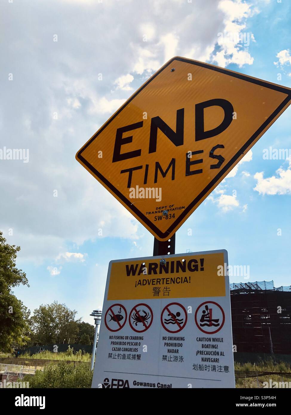 Times sign hi-res stock photography and images - Alamy