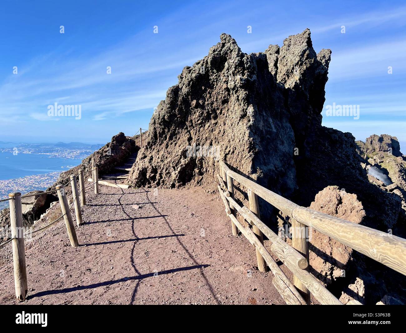 Napoli volcano hi-res stock photography and images - Alamy