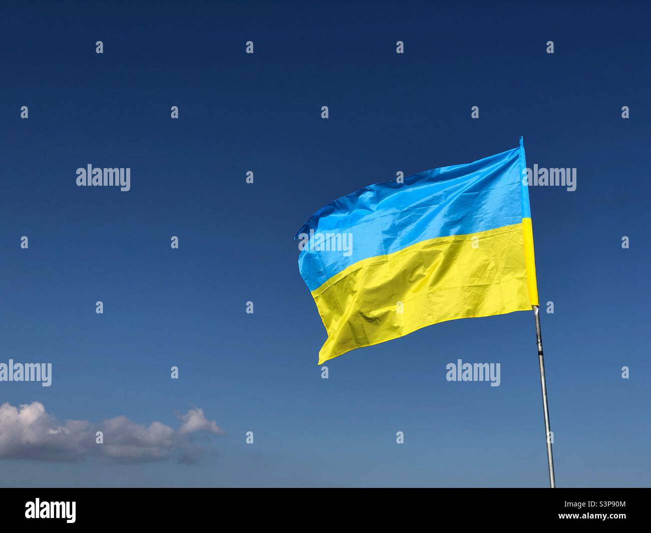 Colours of the ukrainian flag smartphone stock photos and images - Alamy