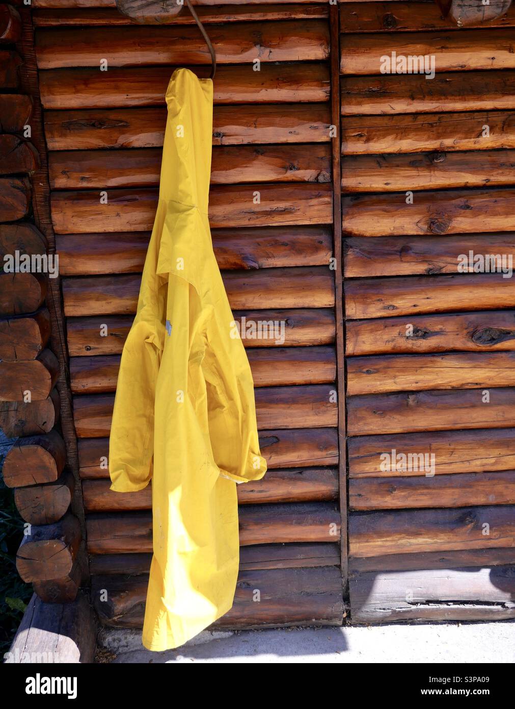 Hanged yellow jacket hi-res stock photography and images - Alamy