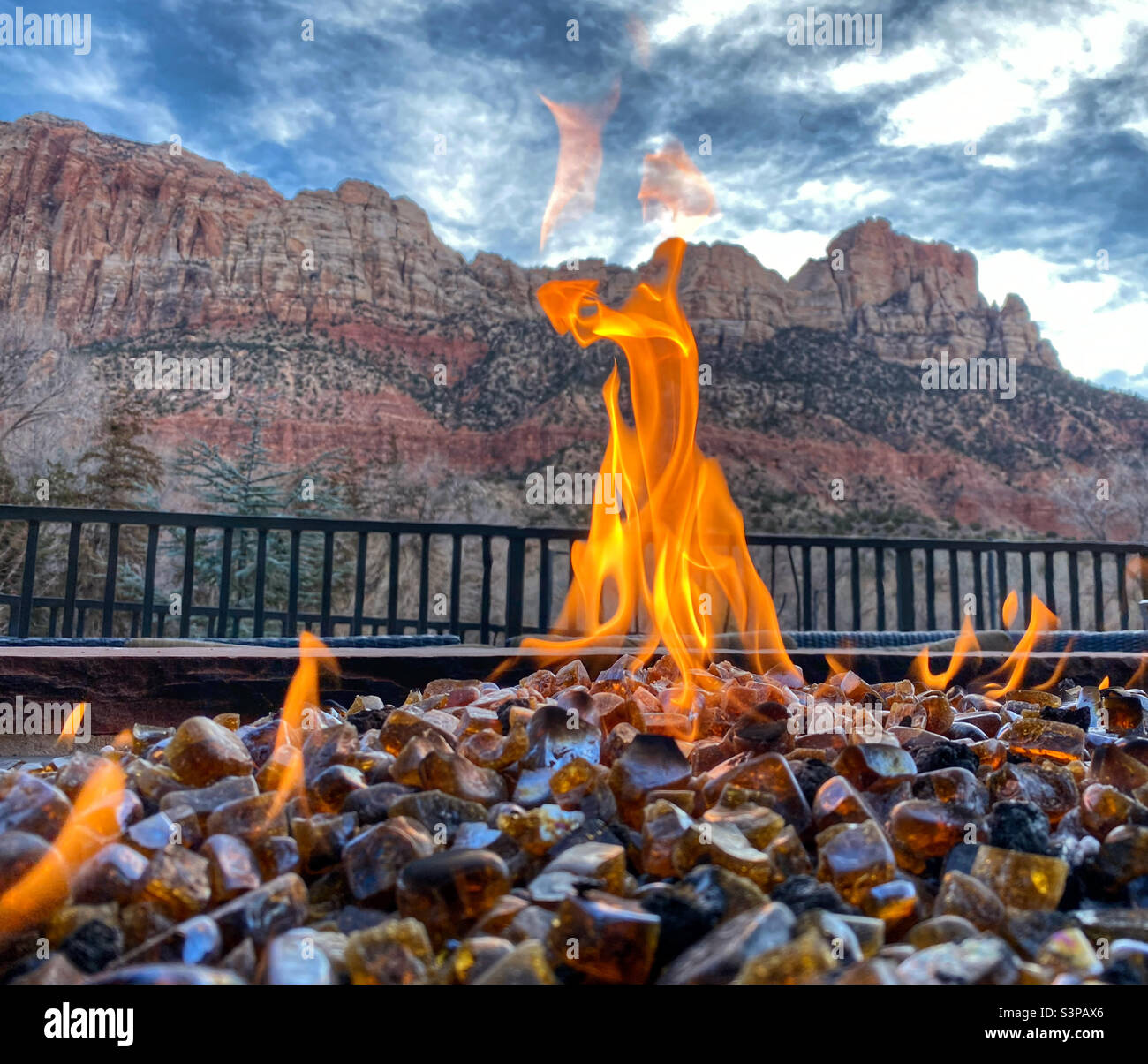Fire rocks hi-res stock photography and images - Alamy
