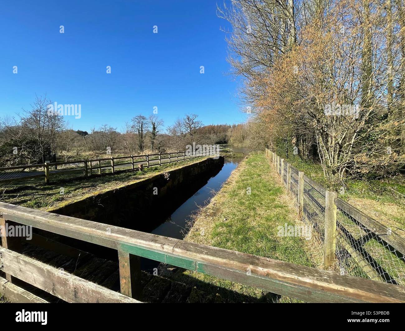 Lock No 2 (Mickey Taylor’s Lock), Lagan Canal, Belfast Stock Photo - Alamy