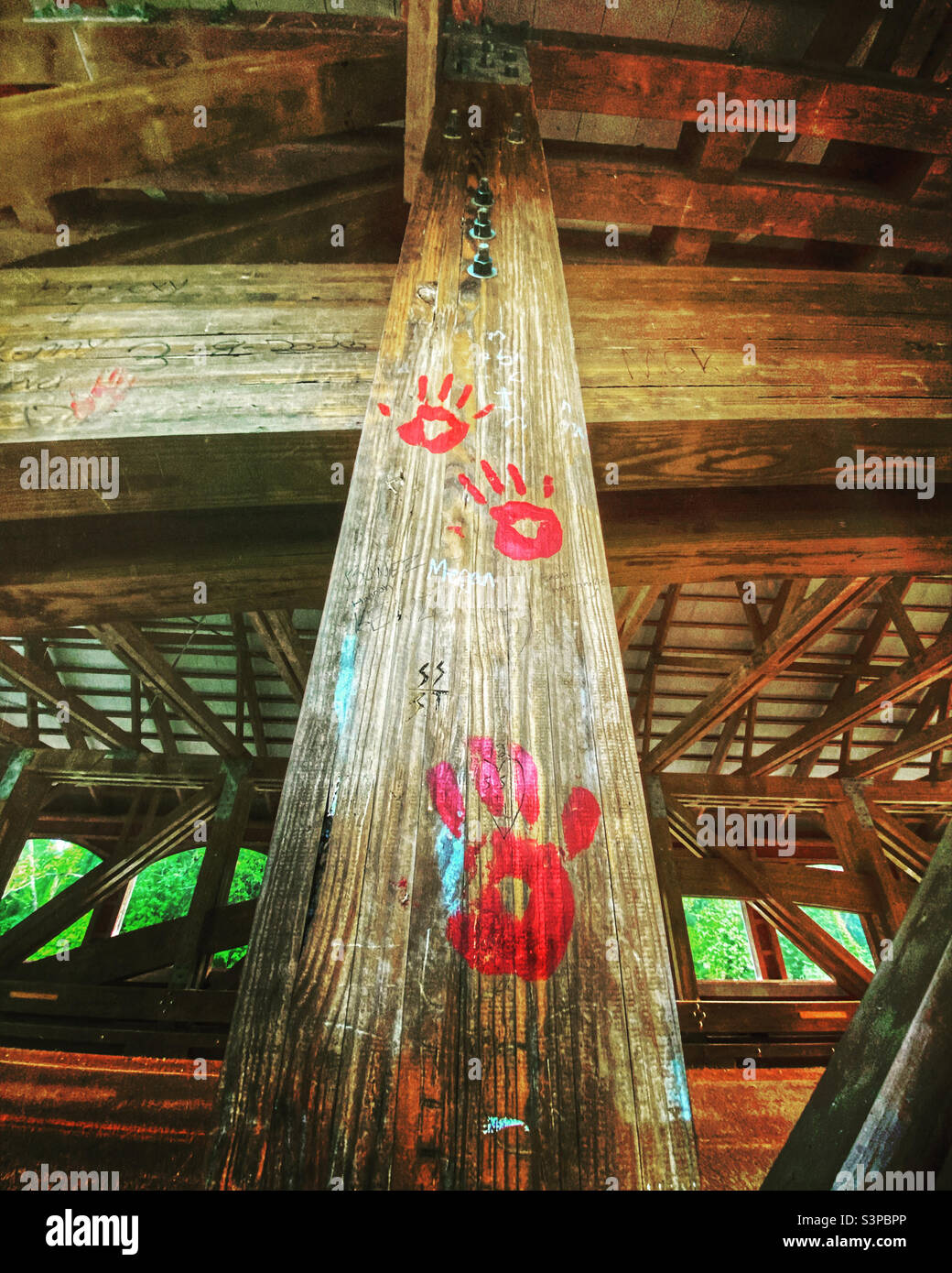 Red handprints hi-res stock photography and images - Alamy