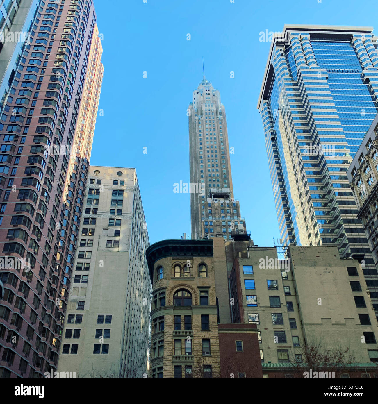 2021 us financial district hi-res stock photography and images - Alamy