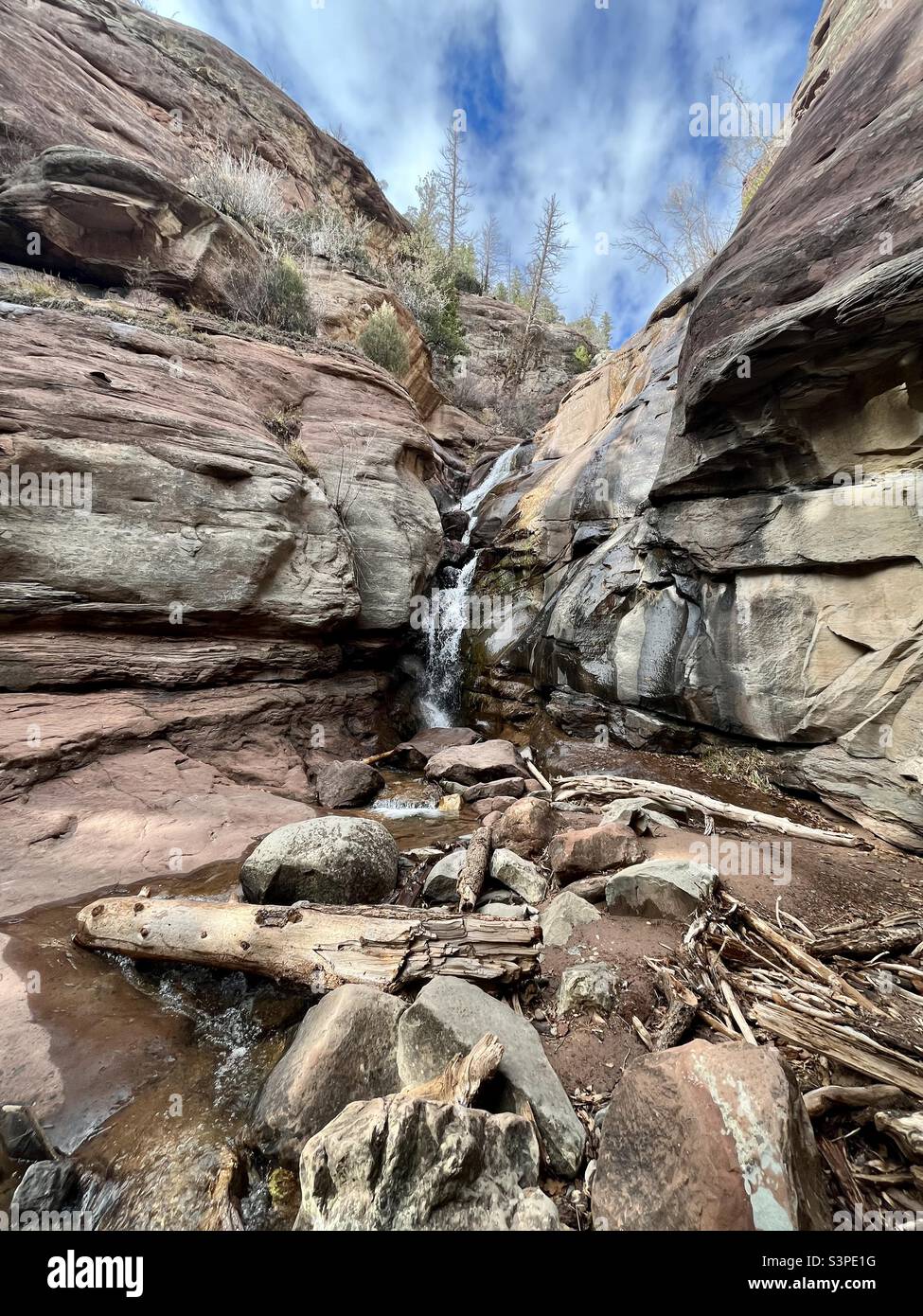Desert waterfall hi-res stock photography and images - Alamy