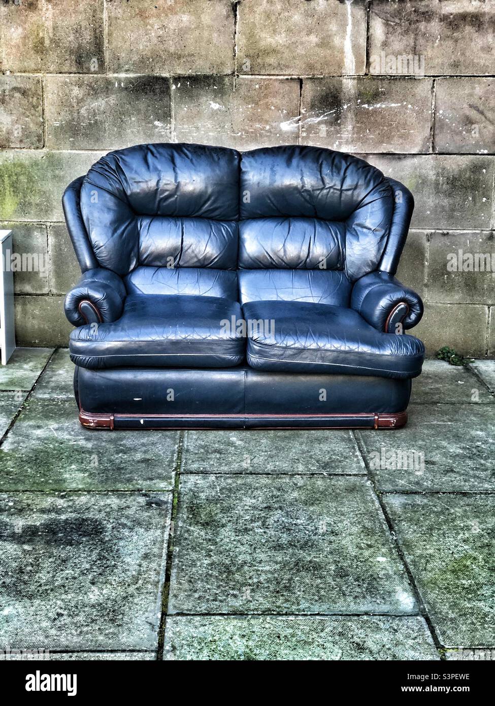 Dumped furniture on street hi-res stock photography and images - Alamy