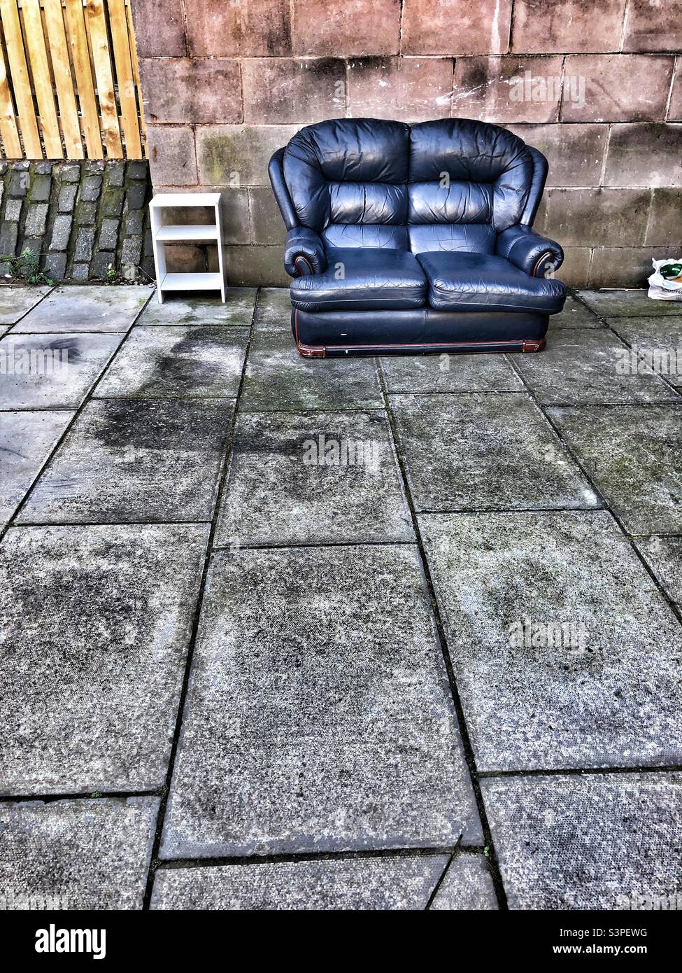 Dumped furniture on street hi-res stock photography and images - Alamy