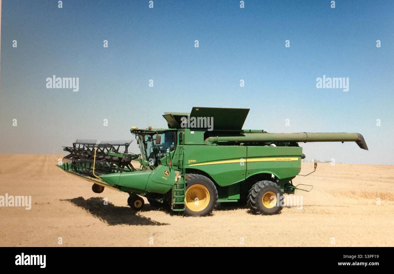 Grain farming canada hi-res stock photography and images - Alamy
