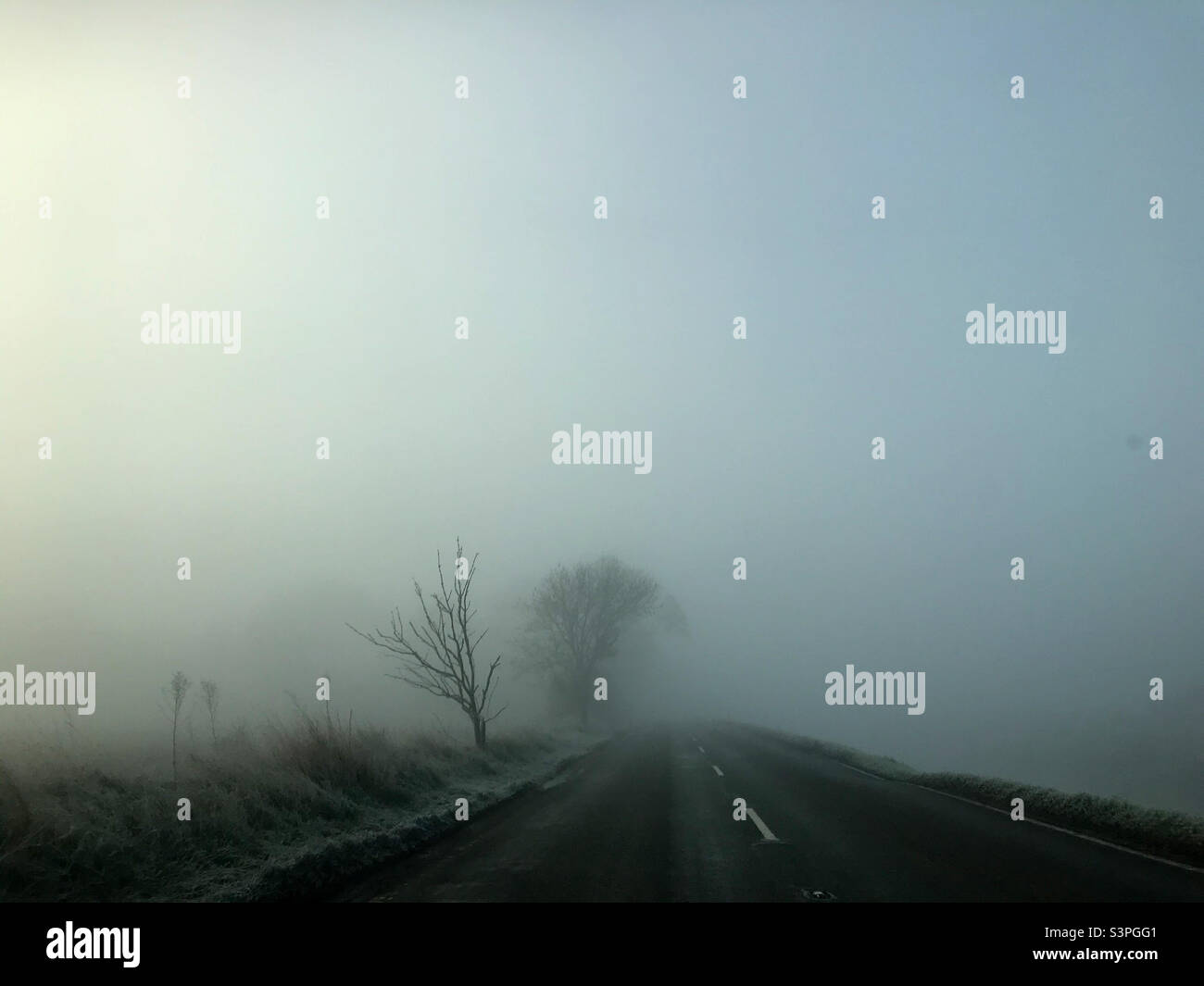 Road markings uk empty road hi-res stock photography and images - Alamy