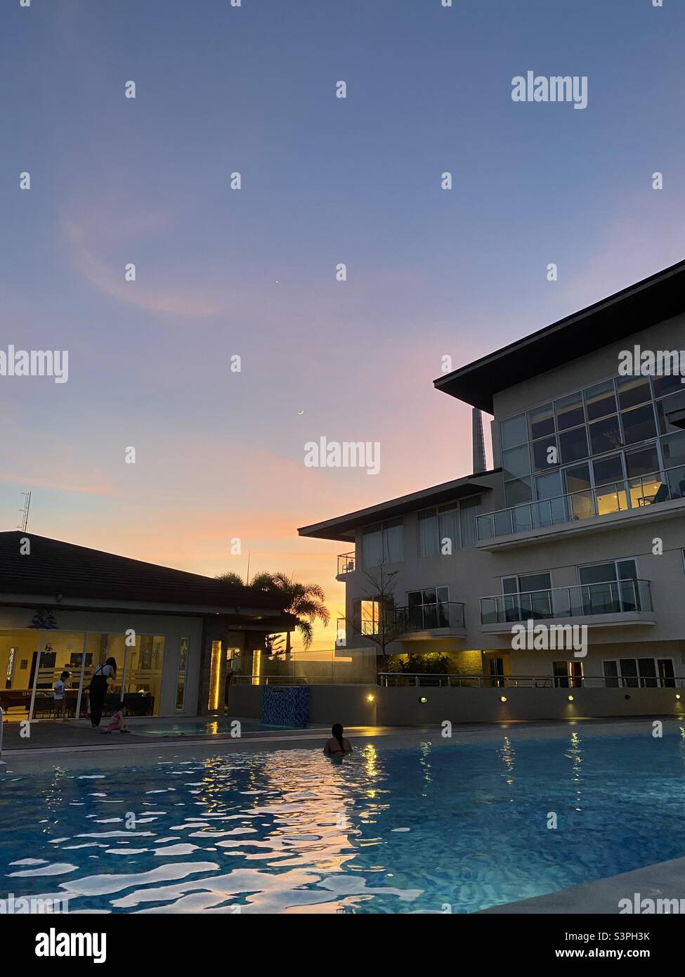 Beauty of sunset hi-res stock photography and images - Alamy