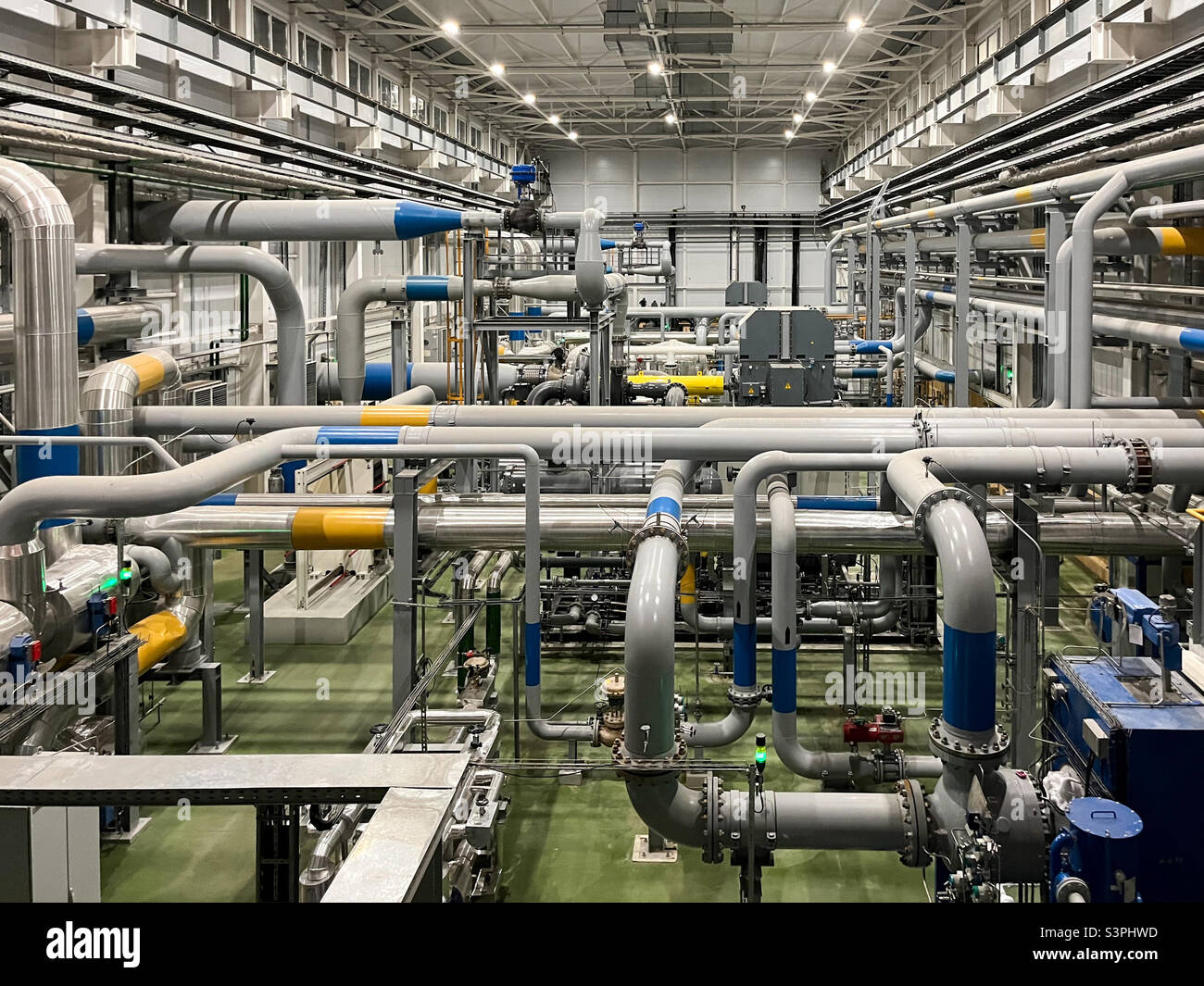 Machine room with industrial compressors and pipelines Stock Photo - Alamy