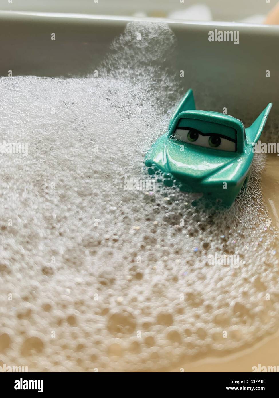 Bath kids hi-res stock photography and images - Alamy