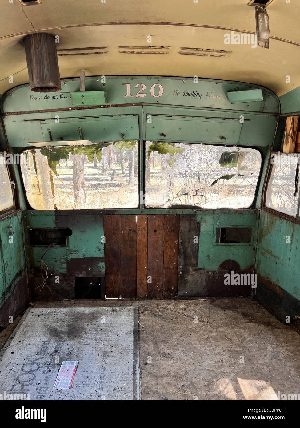 Old city bus hi-res stock photography and images - Alamy