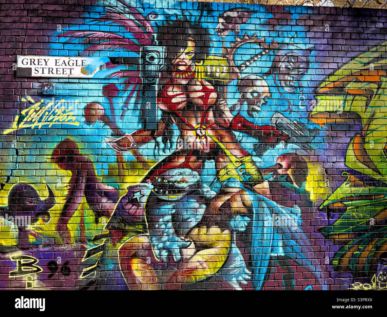 Street art graffiti on Grey Eagle Street, Shoreditch,London, UK ...