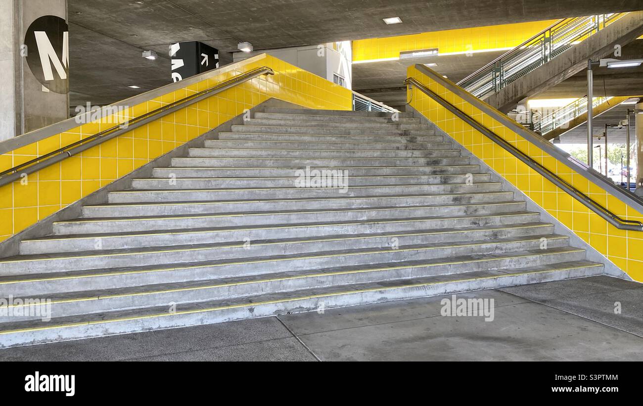 LOS ANGELES, CA, APR 2021: concrete steps under freeway, leading up to ...