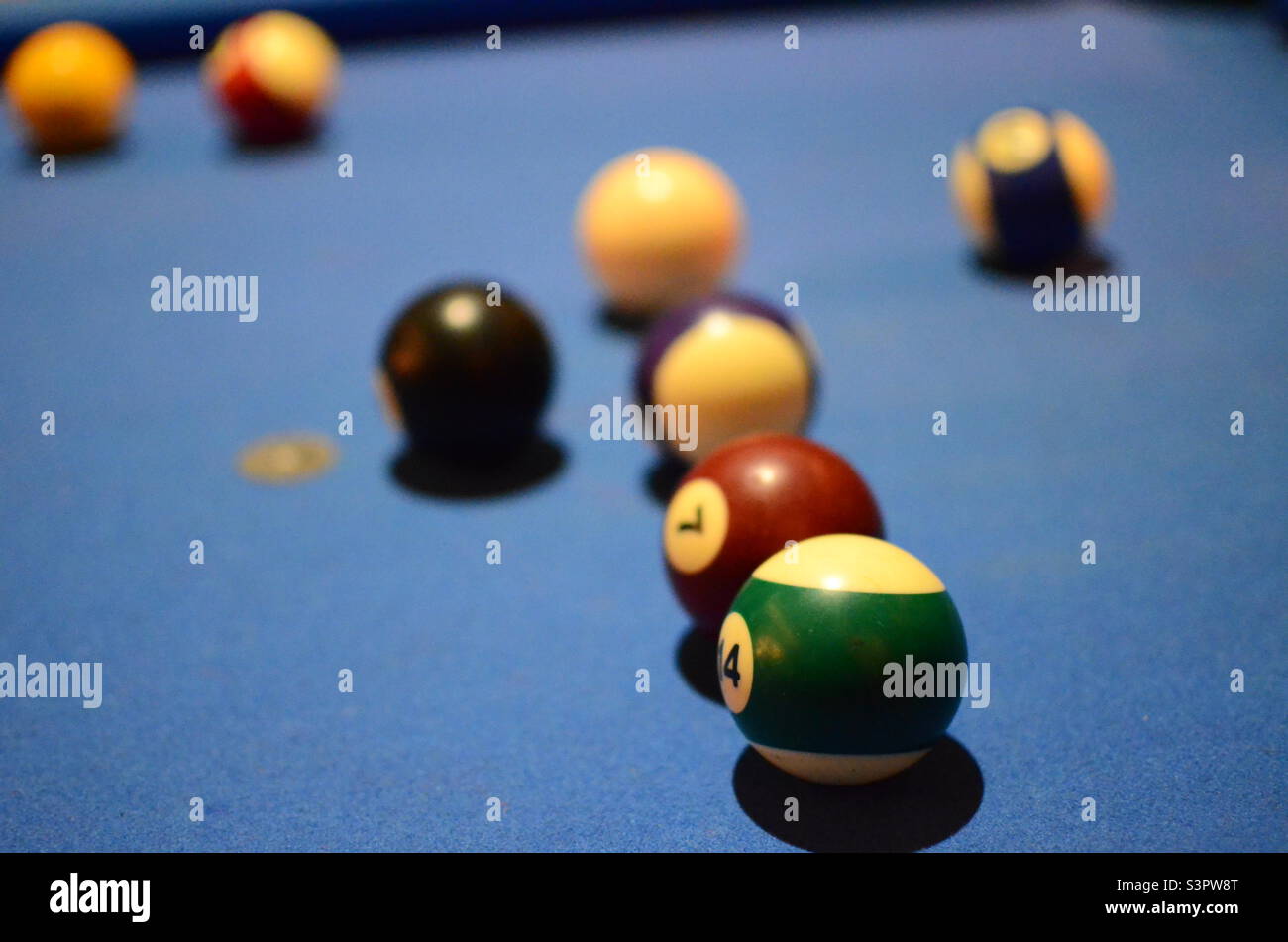 Pool billiards hi-res stock photography and images - Alamy