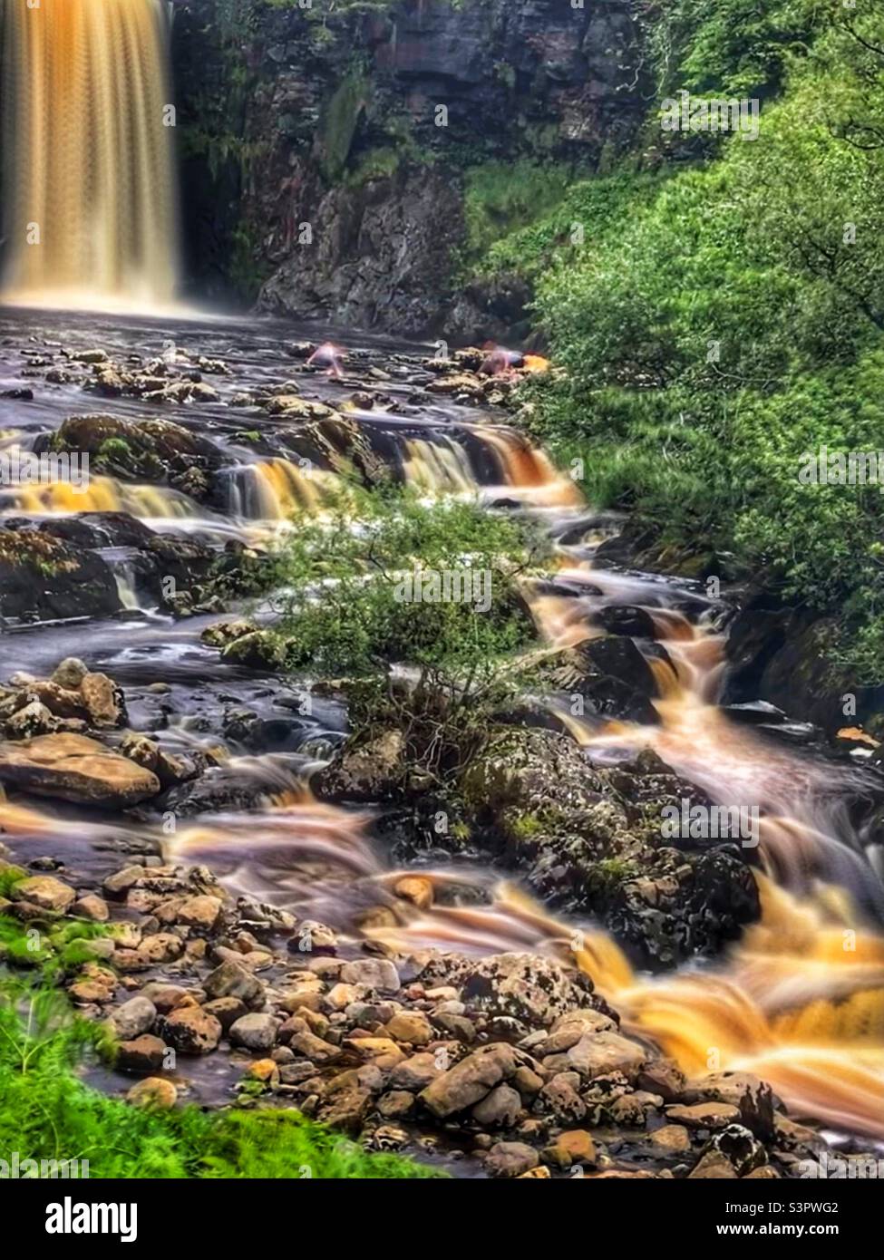 Gold river rocks hi-res stock photography and images - Alamy