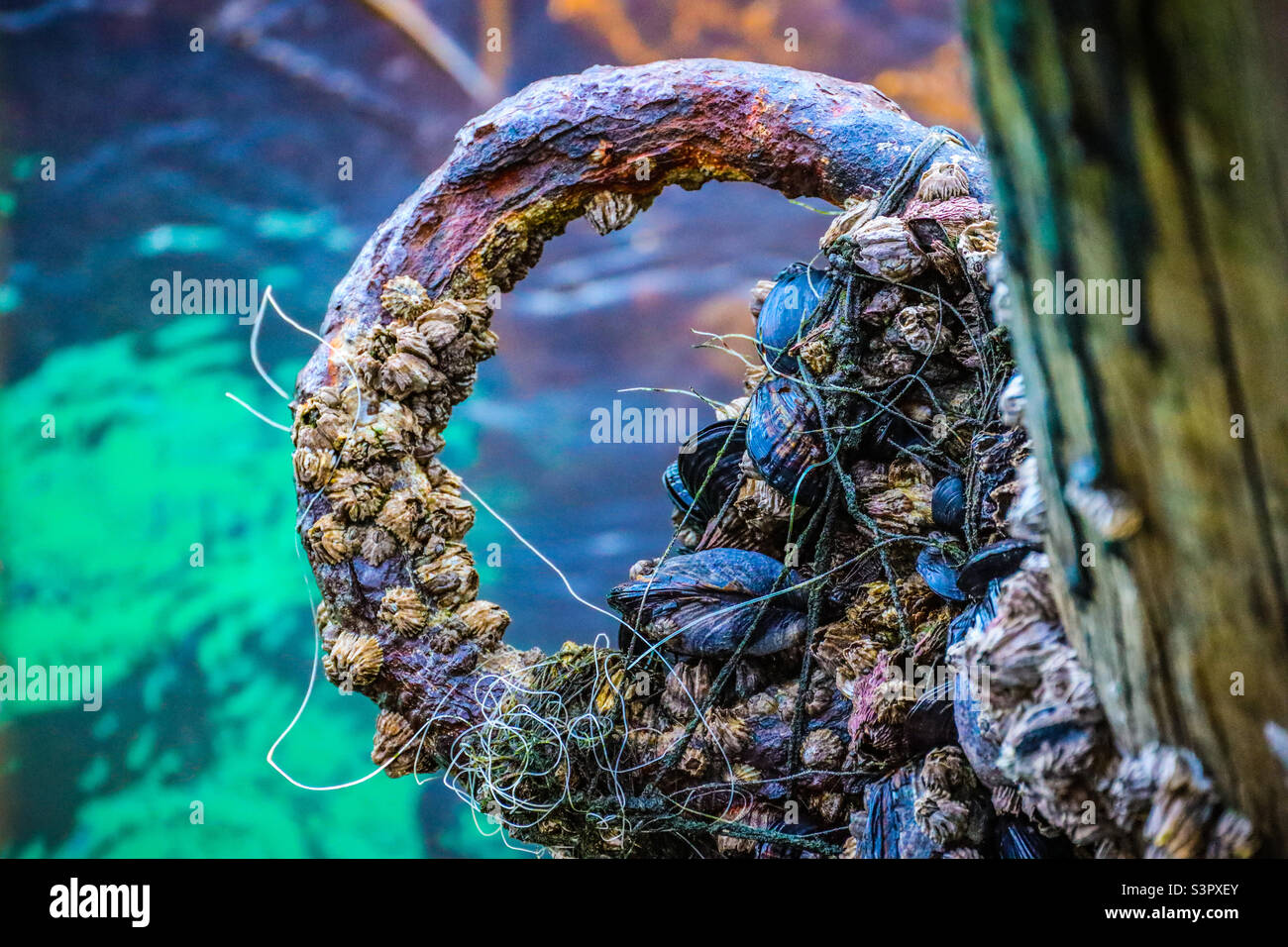 Metal cluster hi-res stock photography and images - Alamy